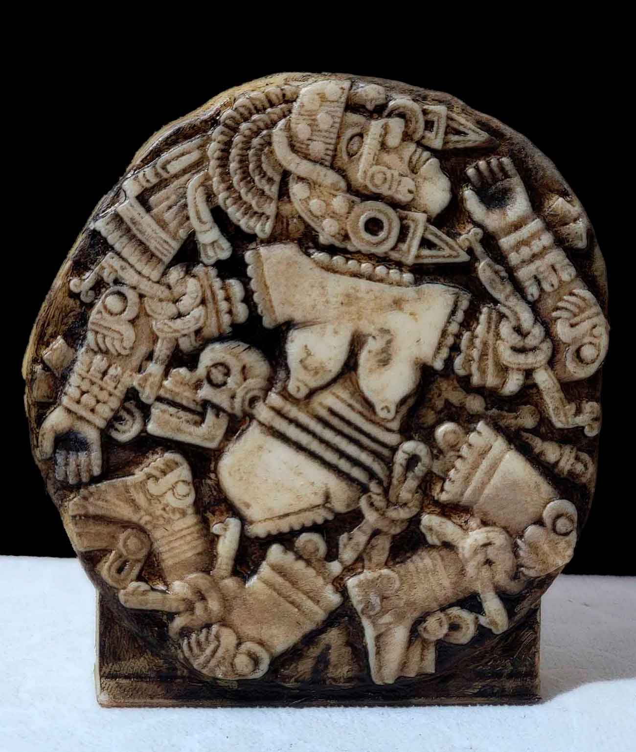 Coyolxauhqui – Mexica Moon Goddess | Ceremonial Relief from the Great ...